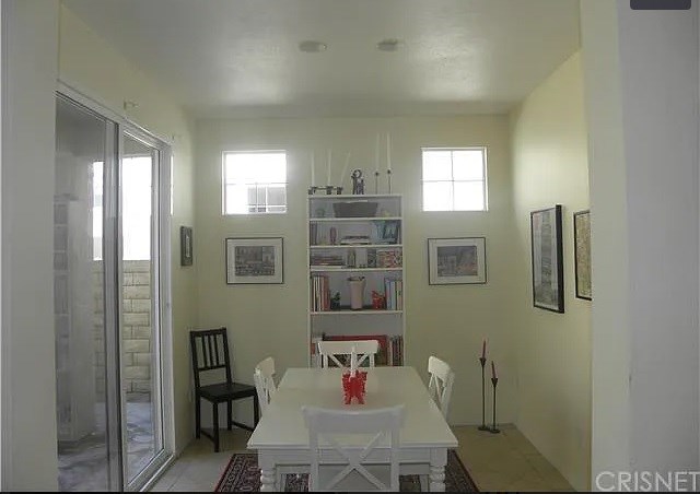 $1,150 per month room to rent in Bouquet Junction available from ...
